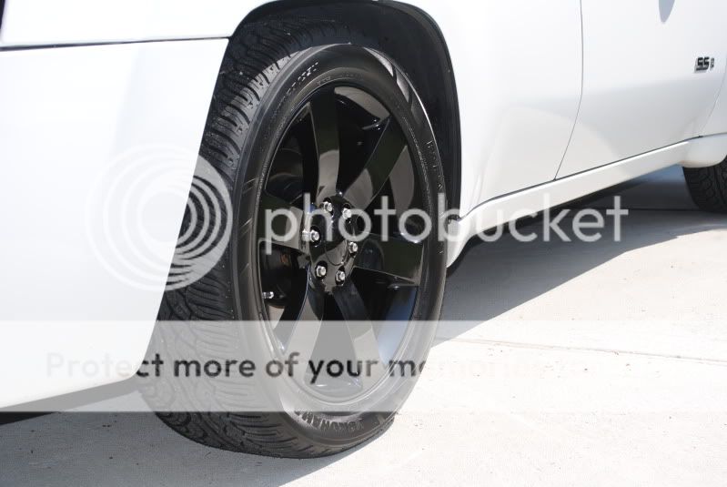 White tbss Powdercoat Gloss black rims.. | Chevy Trailblazer SS Forum